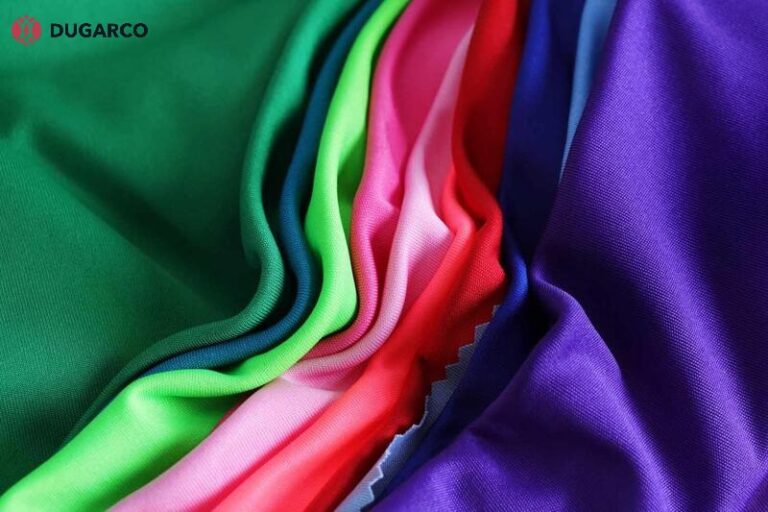 Cotton vs Polyester: Comparison & Sustainability Guide